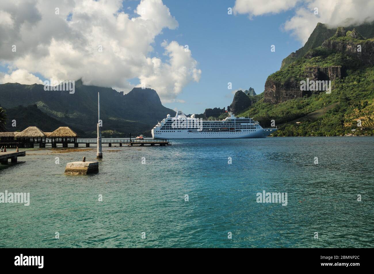 Mount tohivea hi-res stock photography and images - Alamy