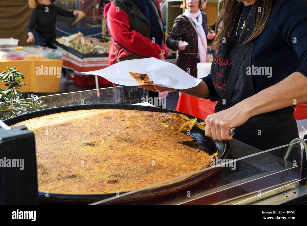 Big torta hi-res stock photography and images - Alamy
