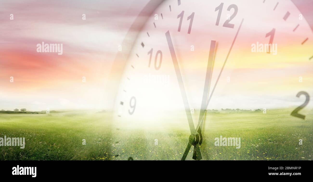 Clock grass hi-res stock photography and images - Alamy