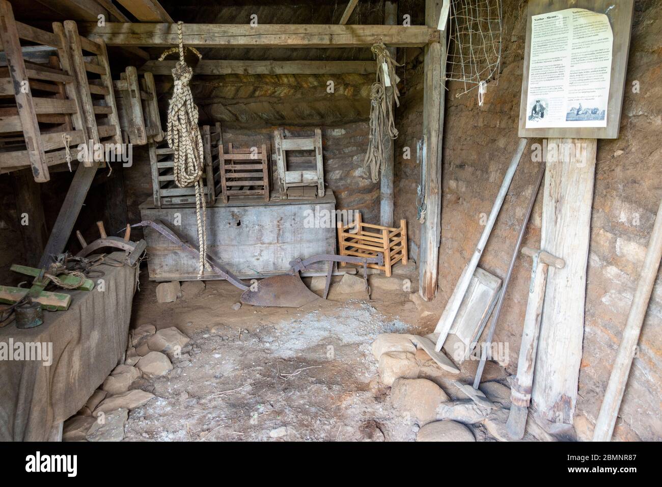 Inside farm buildings hi-res stock photography and images - Alamy