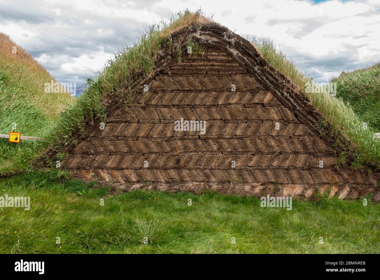 Detail showing the layers of turf at the back of farm buildings ...