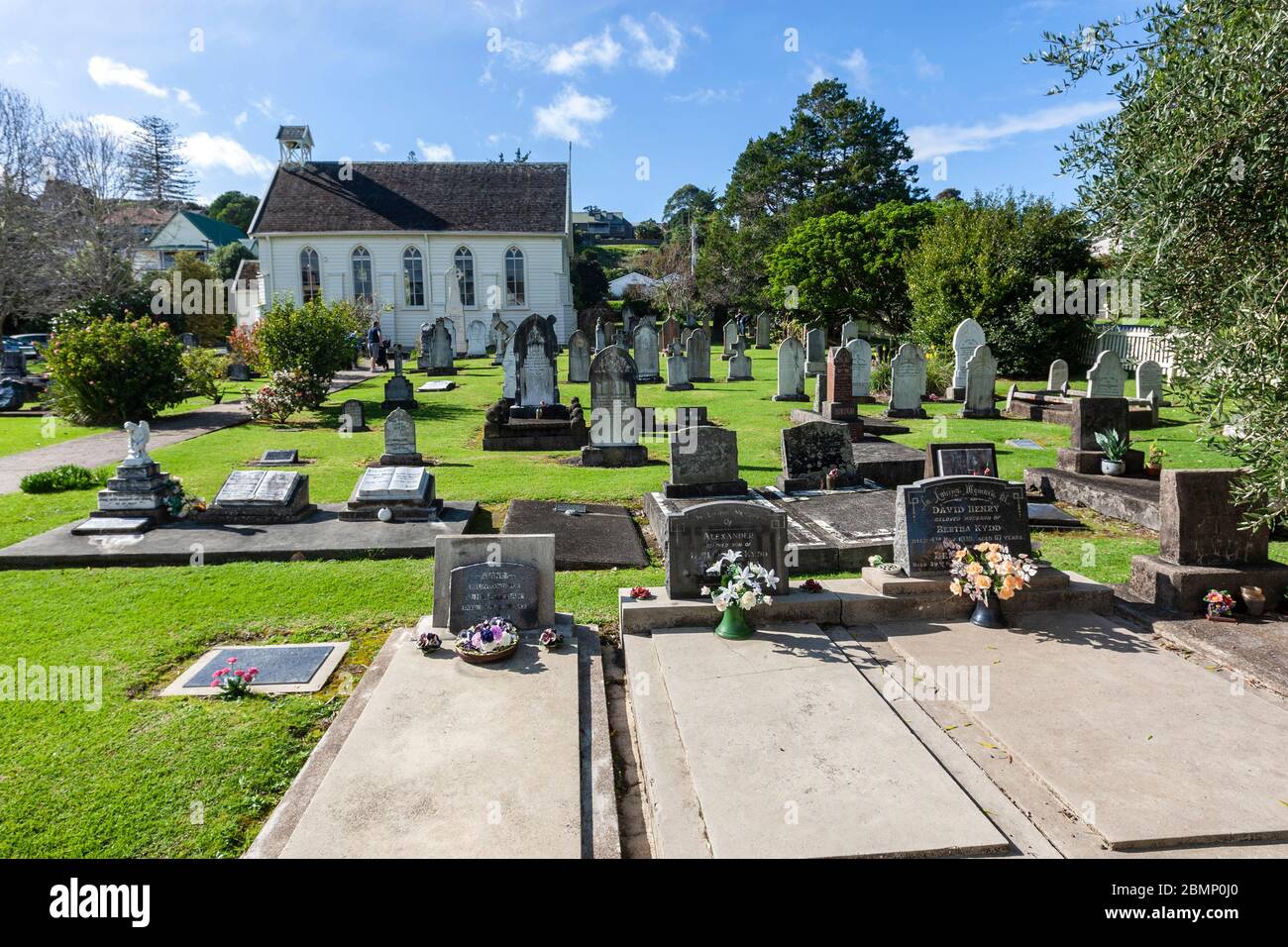 Christ church cemetery hi-res stock photography and images - Alamy