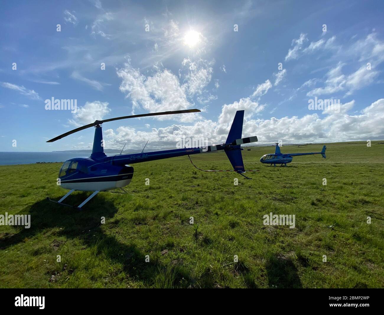 Helicopter overflight hi-res stock photography and images - Alamy