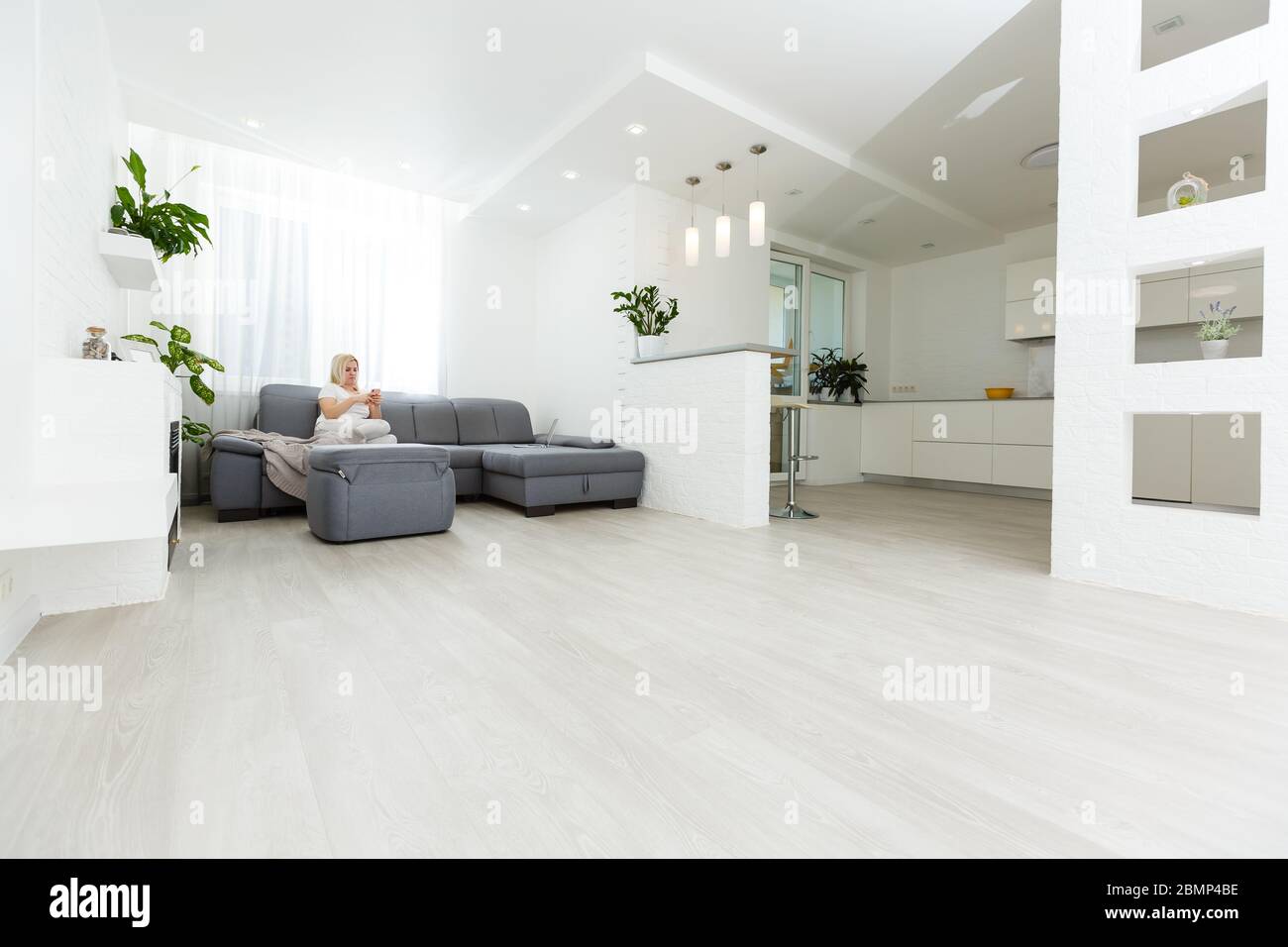 A large white room Stock Photo - Alamy