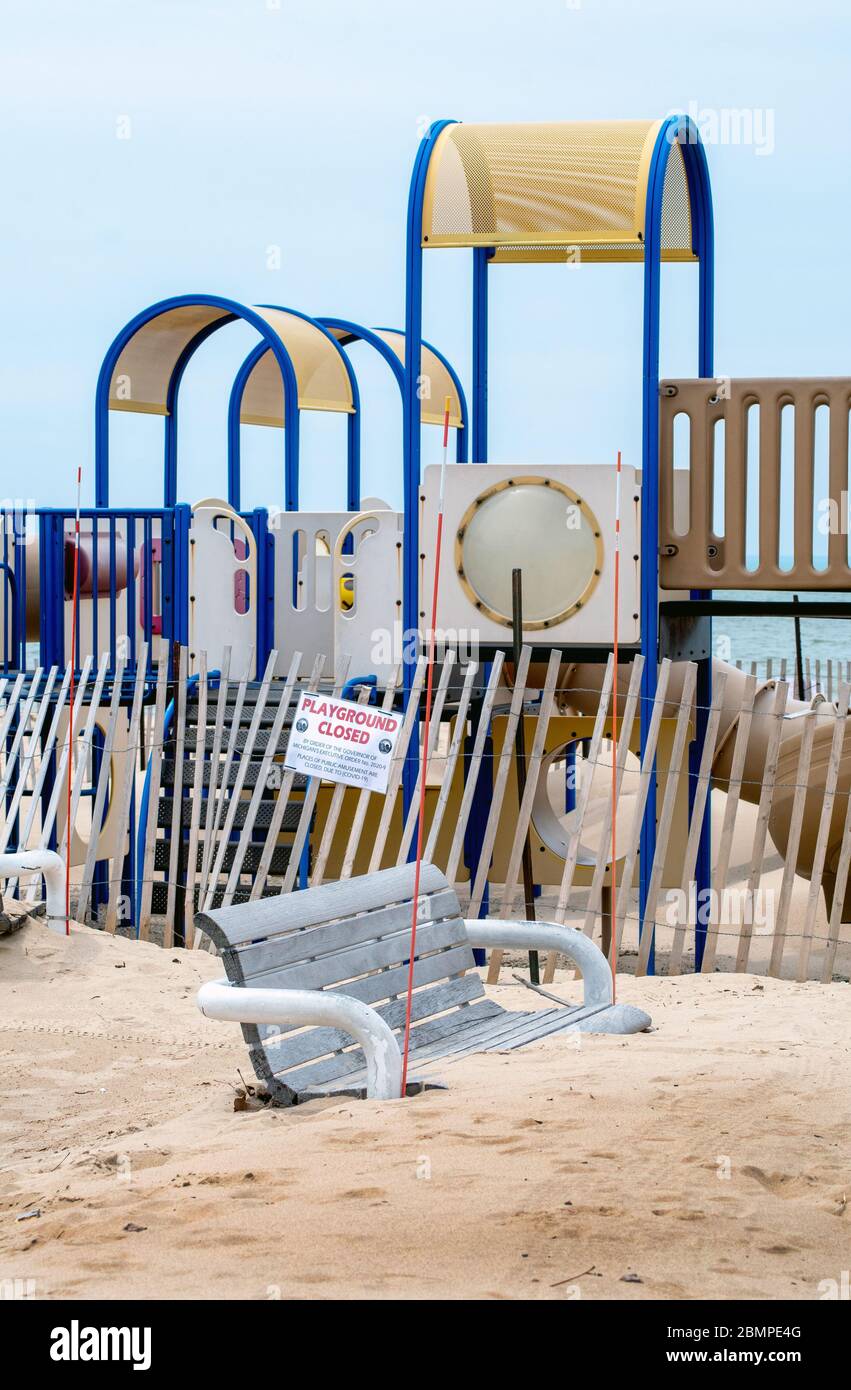 No empty spaces hi-res stock photography and images - Alamy