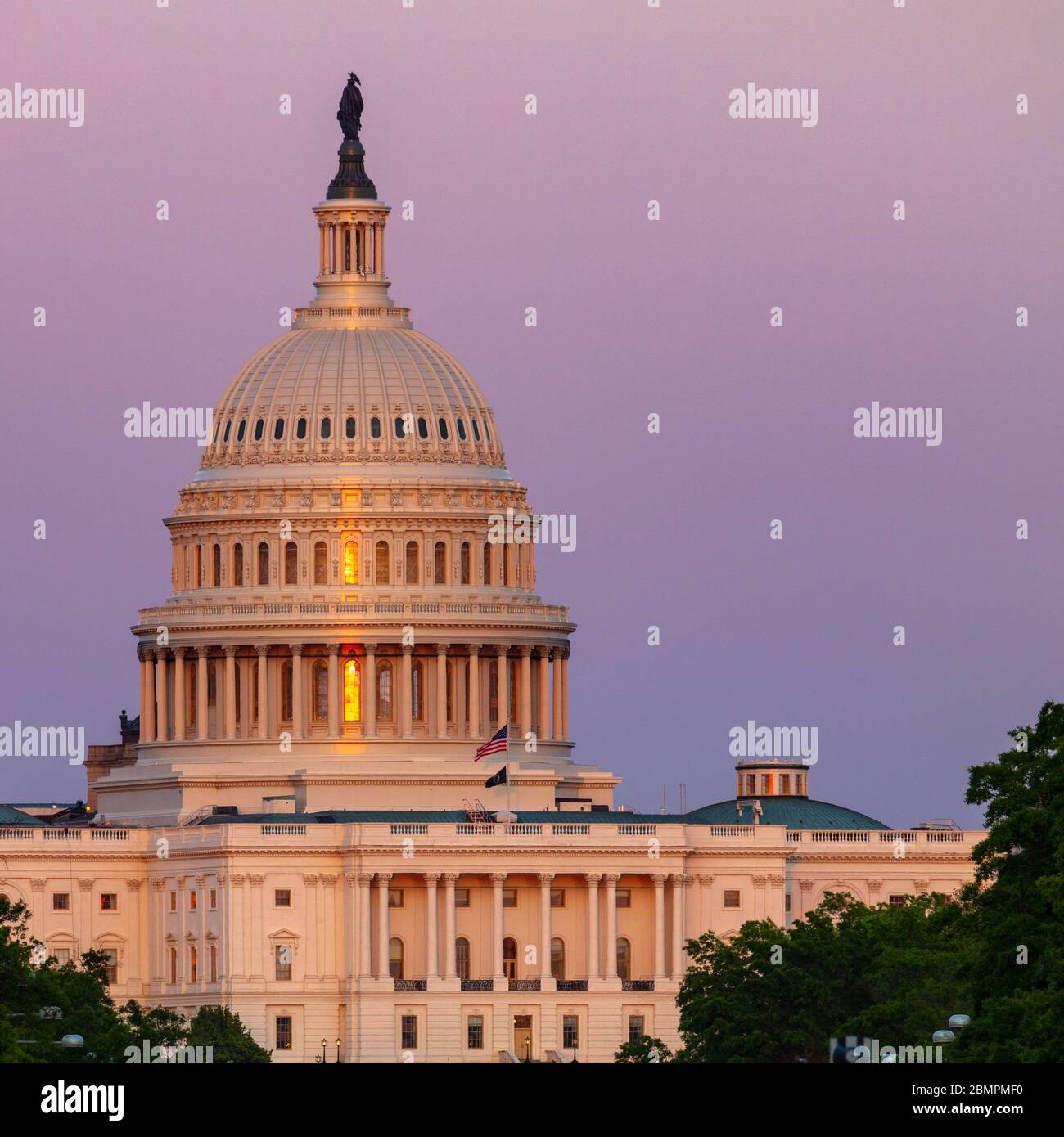 Us capitol building sunset hi-res stock photography and images - Alamy