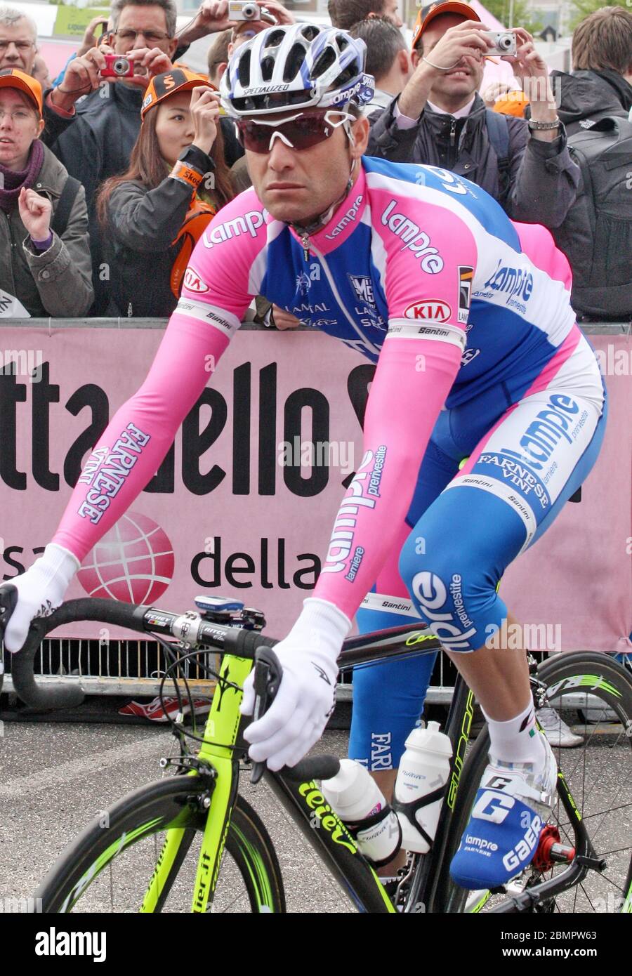 Alessandro Petacchi of Lampre-Farnese Vini During Tour d'Italie ...