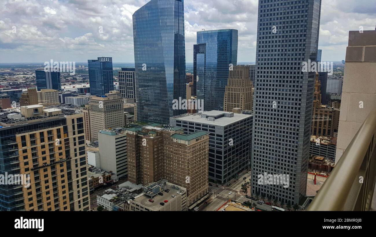 Houston aerial skyline hi-res stock photography and images - Alamy