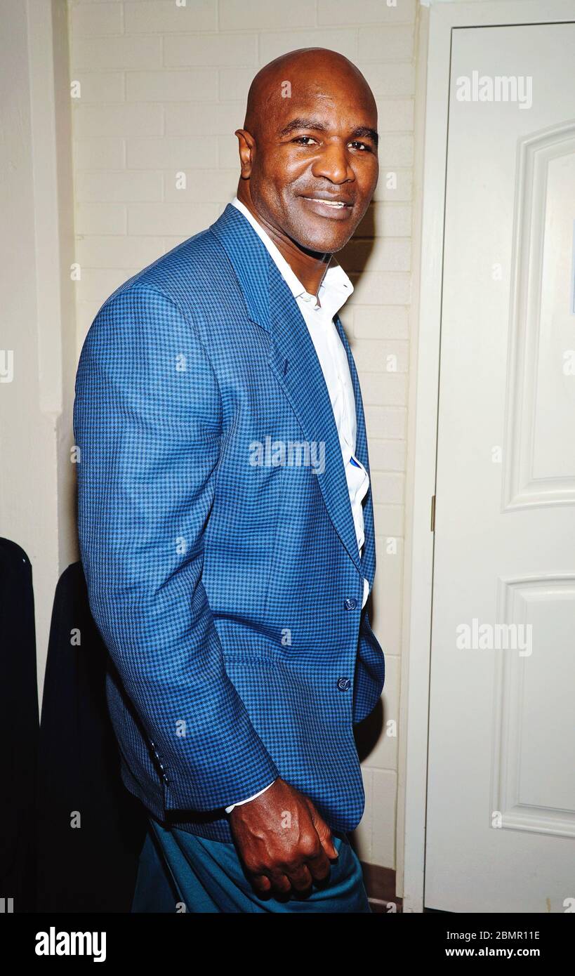 08 May 2020 - Four-time world heavyweight boxing champion Evander ...