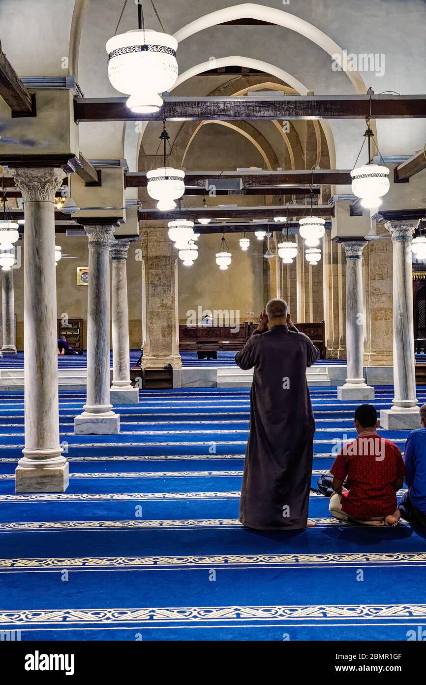 Evening prayer cairo hi-res stock photography and images - Alamy