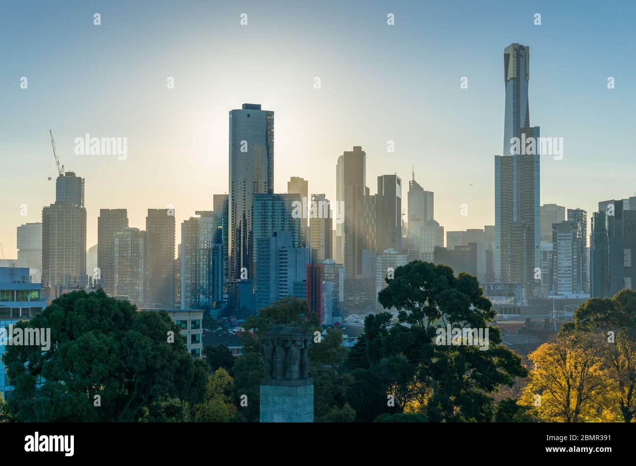 Melbourne Southbank cityscape with modern buildings at sunset ...