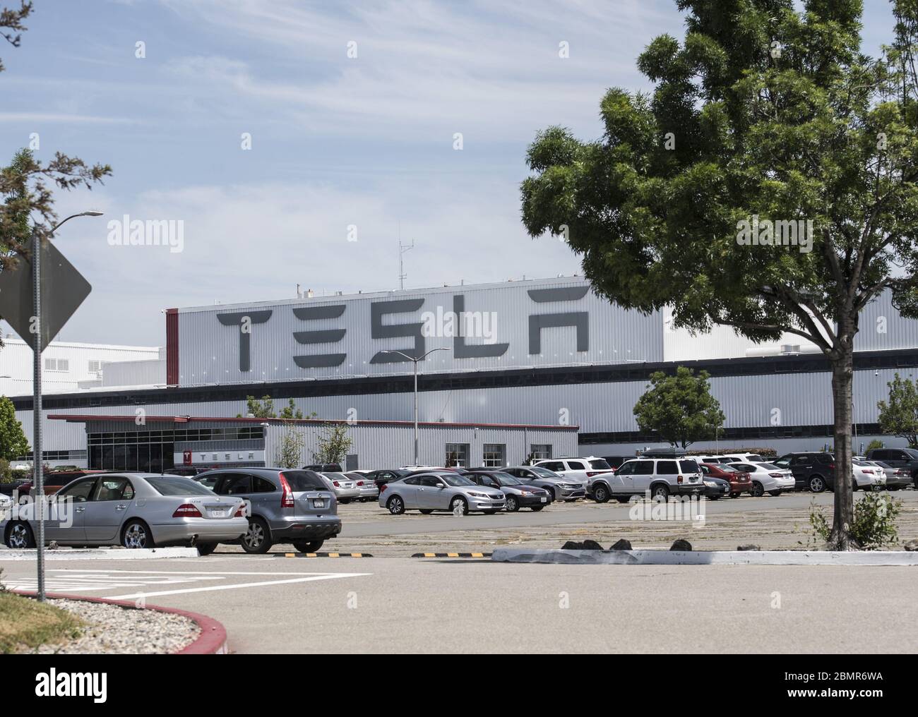 Tesla factory texas hi-res stock photography and images - Alamy