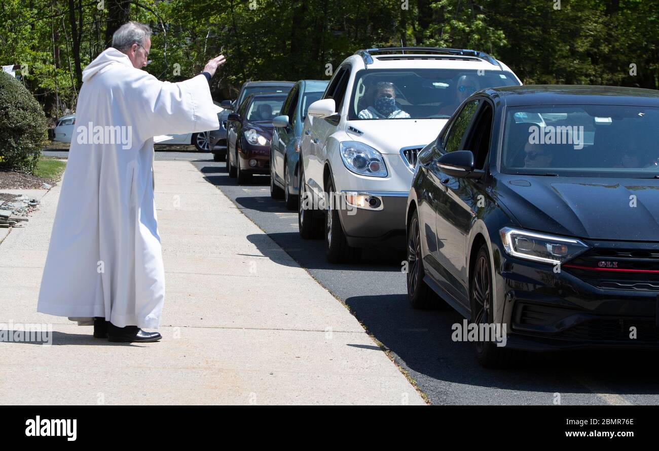 Scotch Plains, New Jersey, USA. 10th May, 2020. Rev. Michael G. Ward of ...