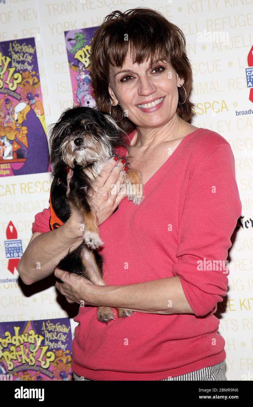 Beth leavel broadway barks hi-res stock photography and images - Alamy