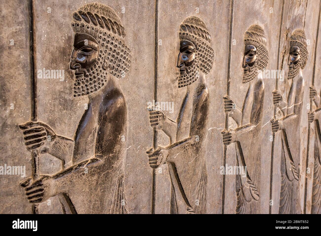 Achaemenid relief unesco apadana hi-res stock photography and images ...