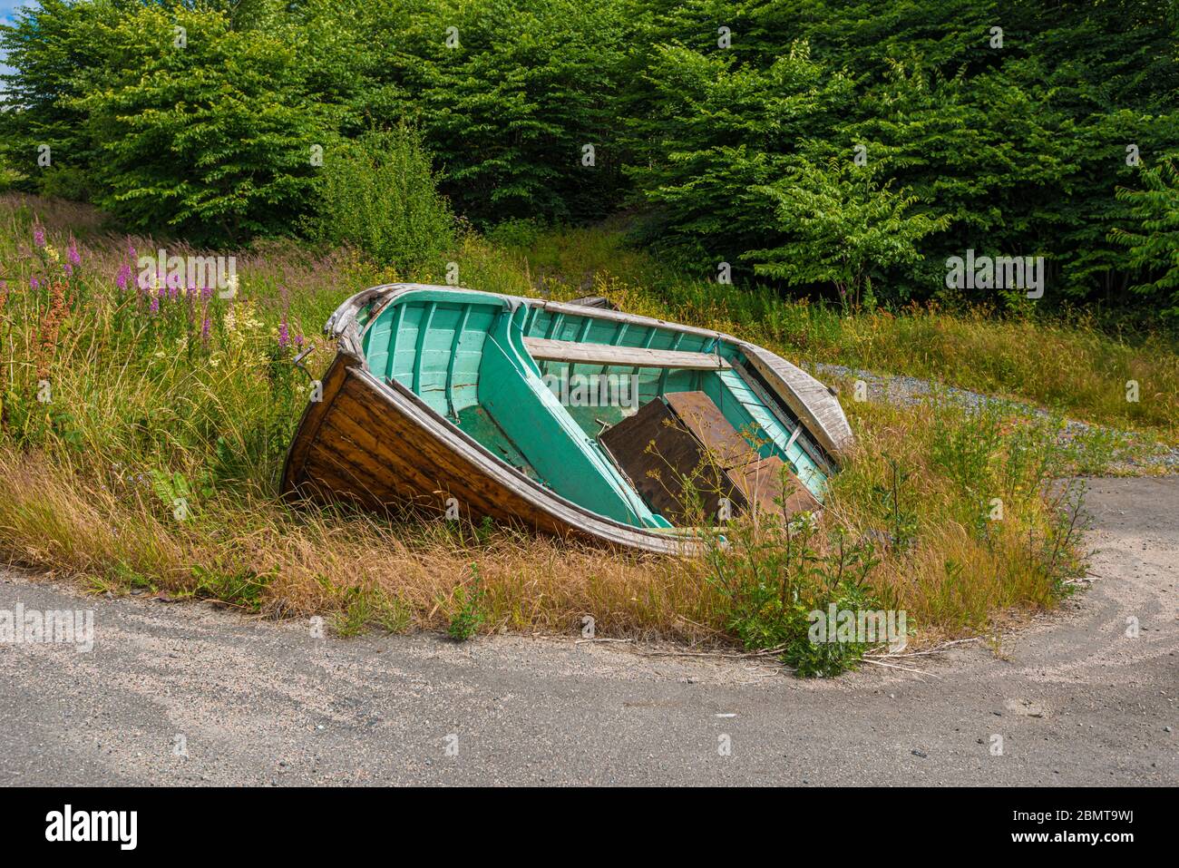 Traditional wooden boat lying hi-res stock photography and images - Alamy