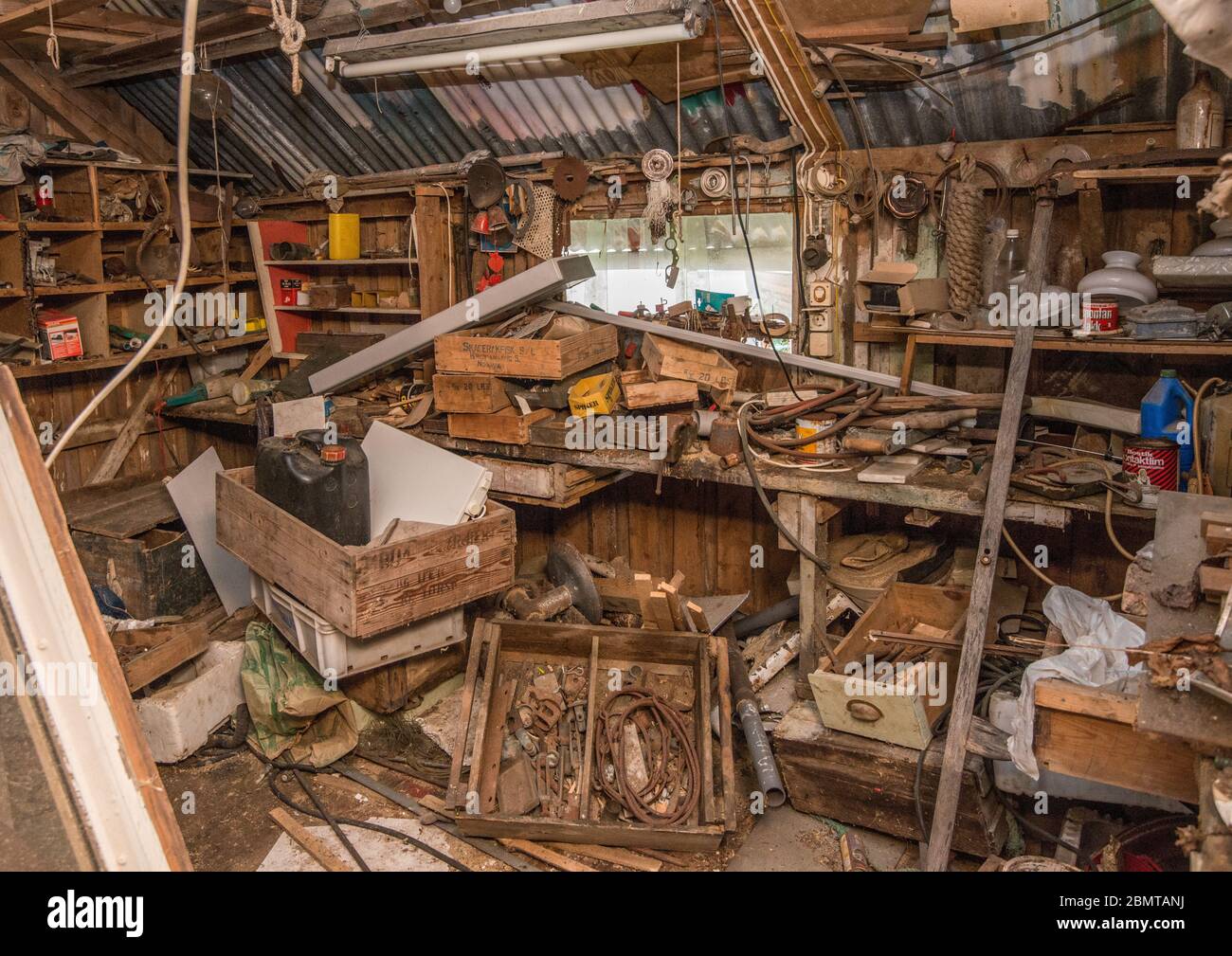 Cluttered tools hi-res stock photography and images - Alamy