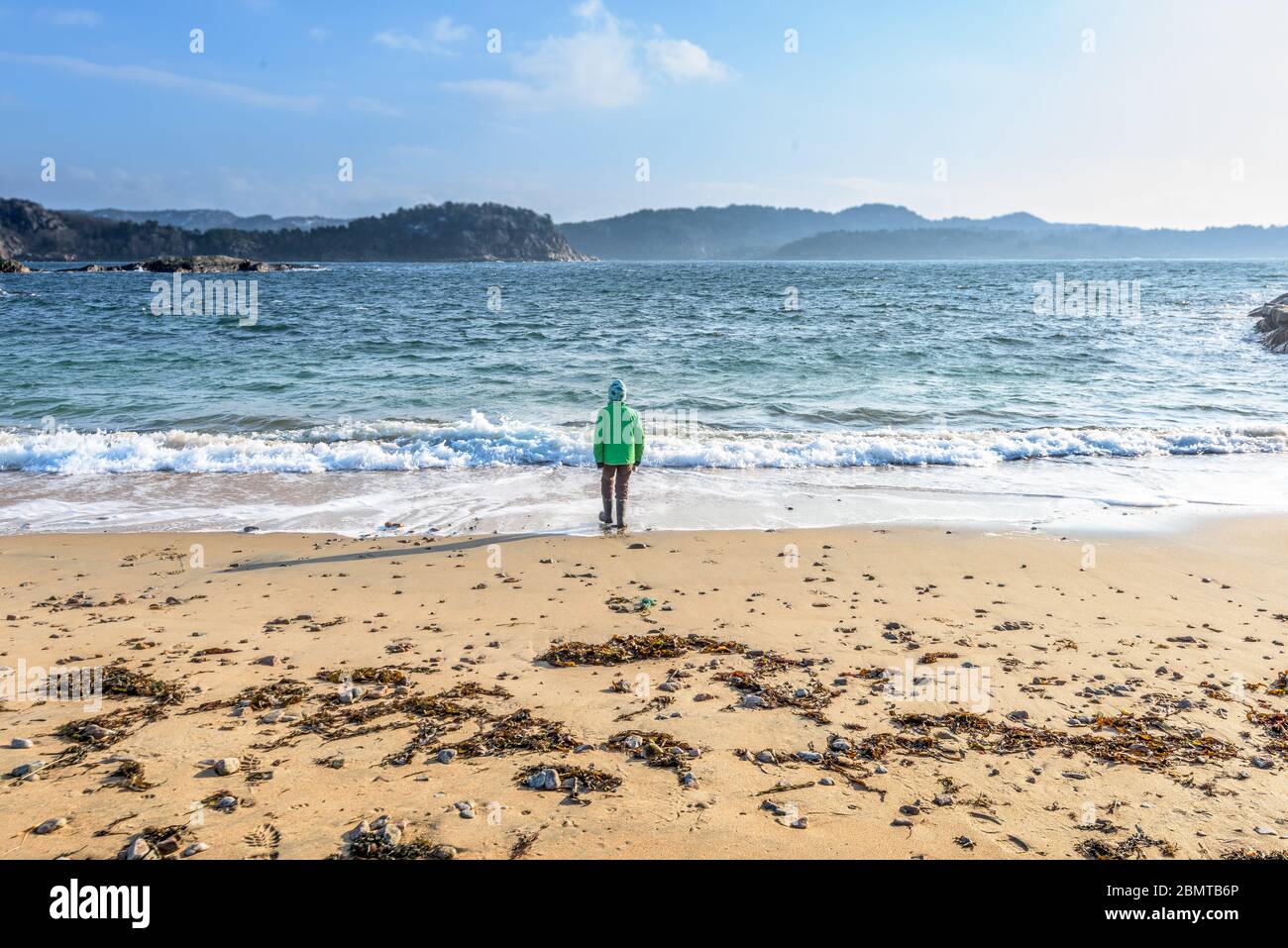 Winter kid beach hi-res stock photography and images - Alamy