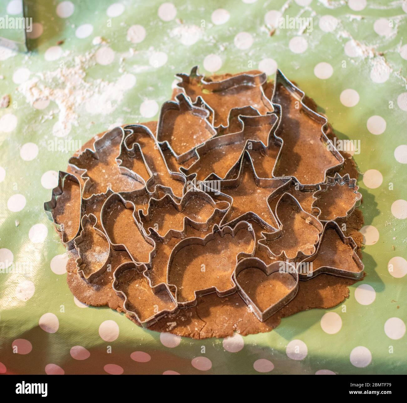 Gingerbread cookies in the making Stock Photo - Alamy