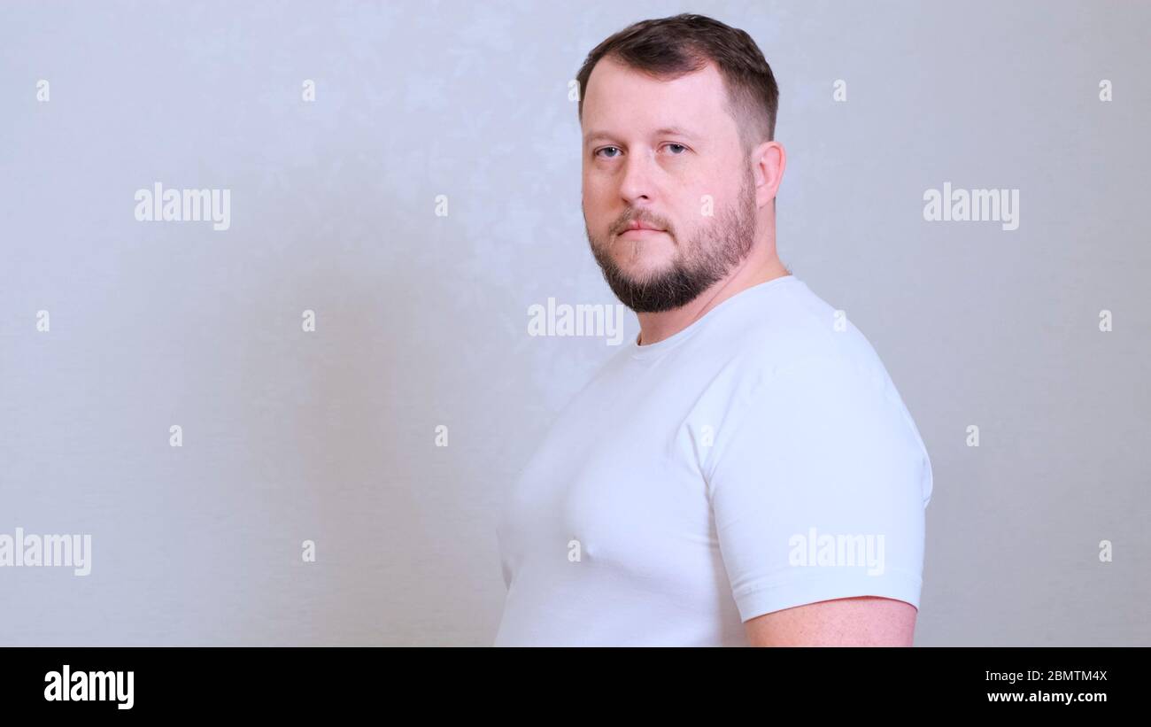 Fat guy tshirt hi-res stock photography and images - Alamy