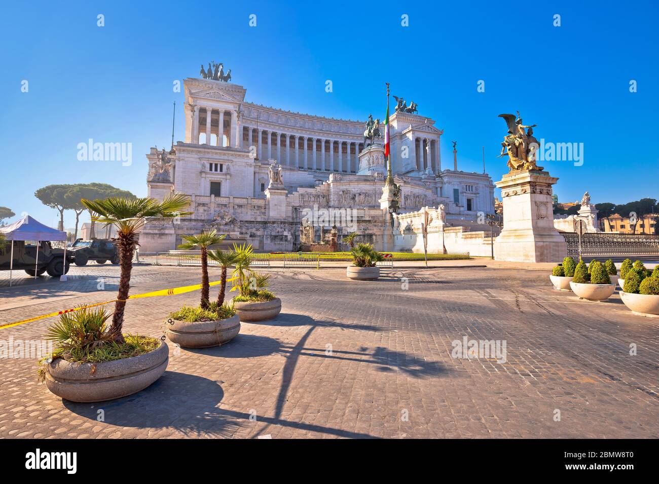 Rome. Piazza Venezia square in Rome and Altare della Patria view ...