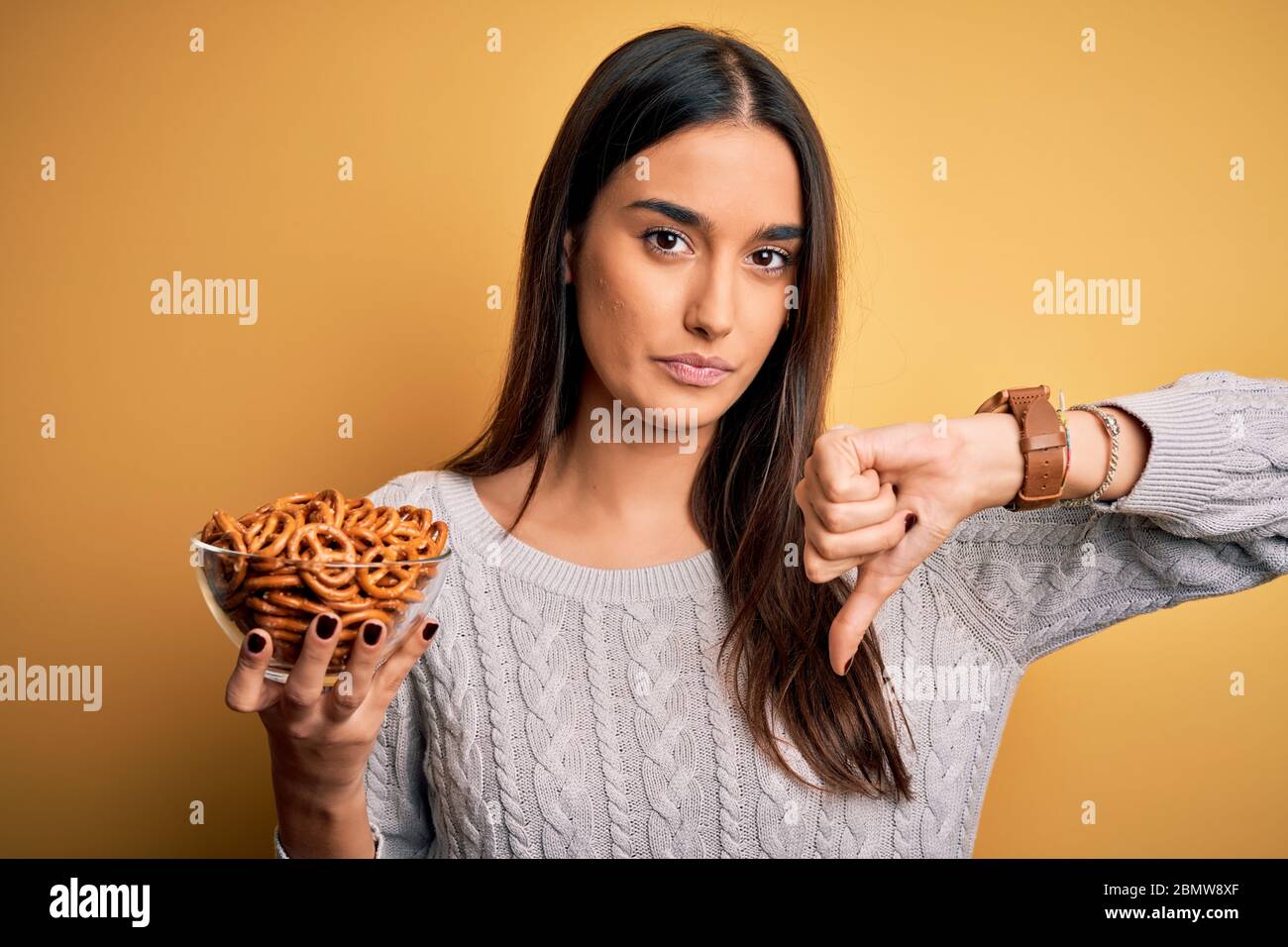 Pretzel failure hi-res stock photography and images - Alamy