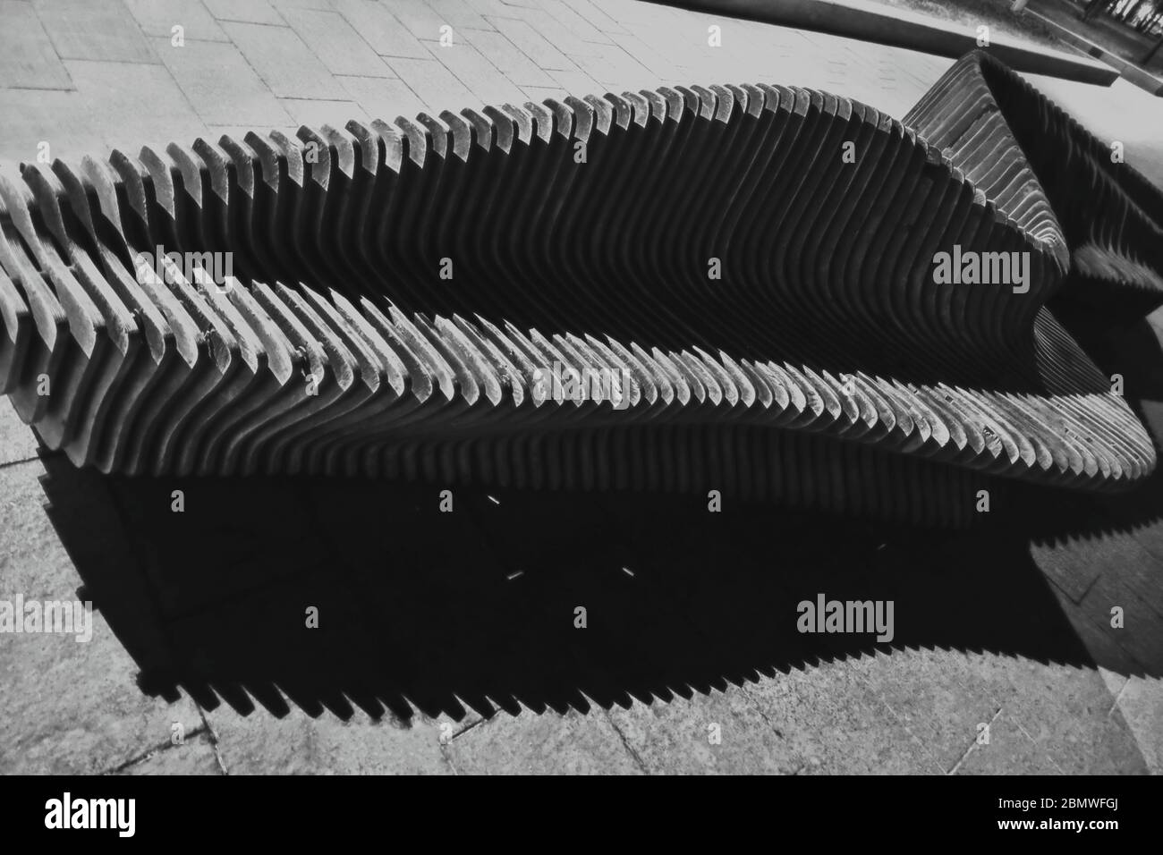 Wooden slatted bench hi-res stock photography and images - Alamy