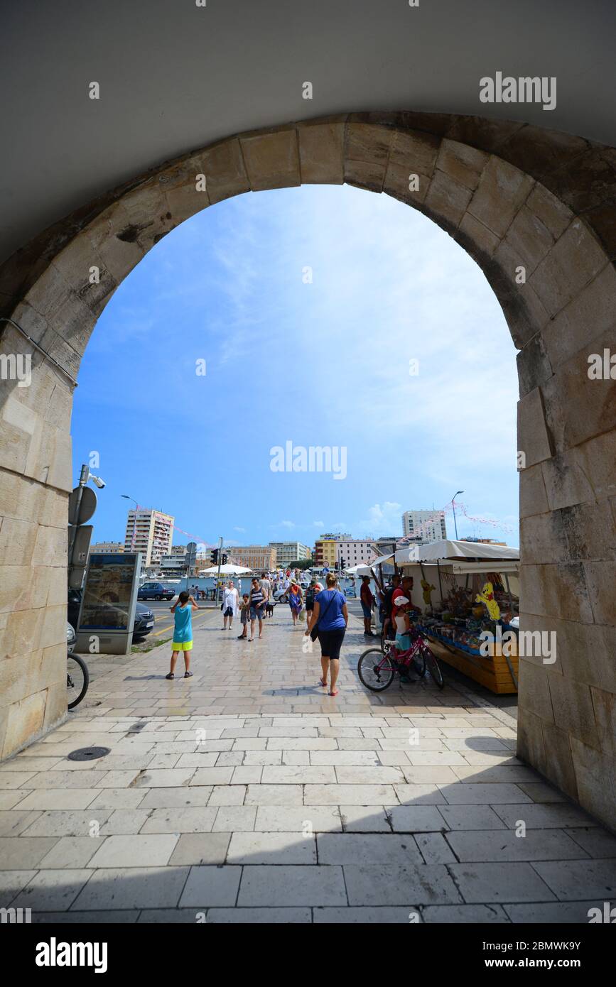 The Bridge Gate to the old town of Zadar, Croatia Stock Photo - Alamy