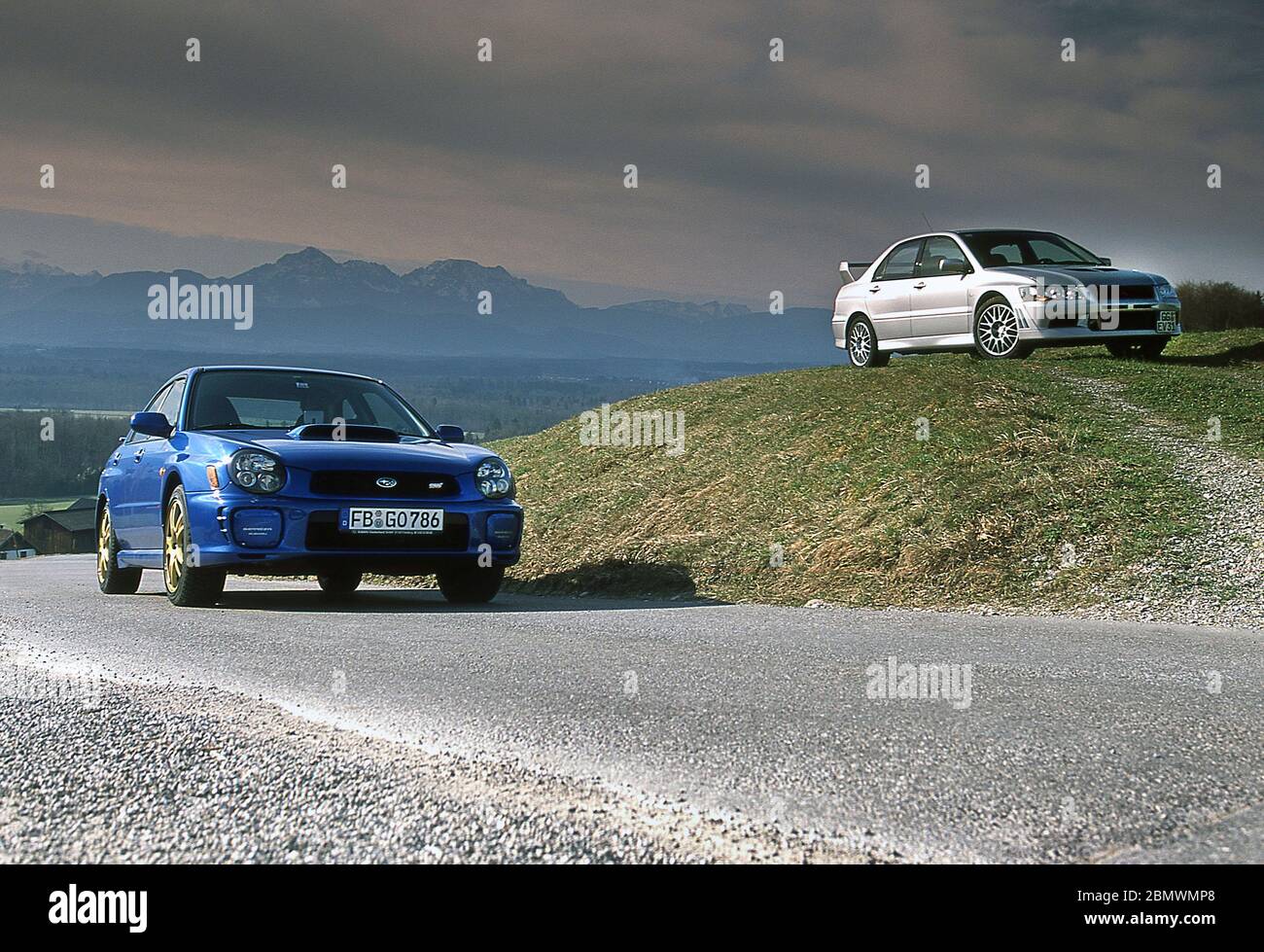 2002 Mitubishi EVO VII (Silver) and Subaru Impretza WRX STi (Blue Stock ...