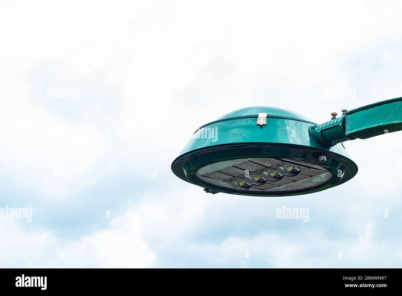 Lamp post high street hi-res stock photography and images - Alamy