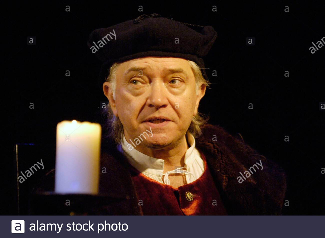 Robert Shaw Actor High Resolution Stock Photography and Images - Alamy