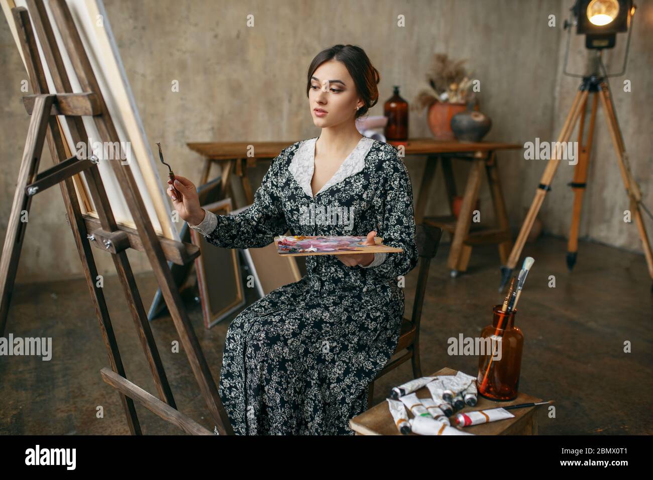 Female creative artist poses hi-res stock photography and images - Alamy