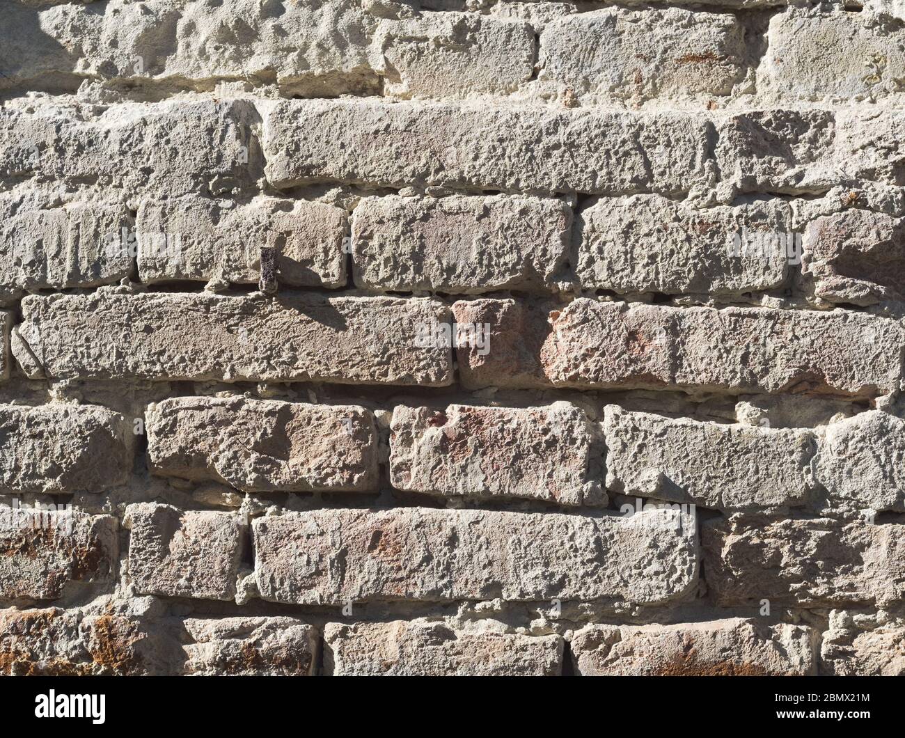 Dirty rough brickwall hi-res stock photography and images - Alamy