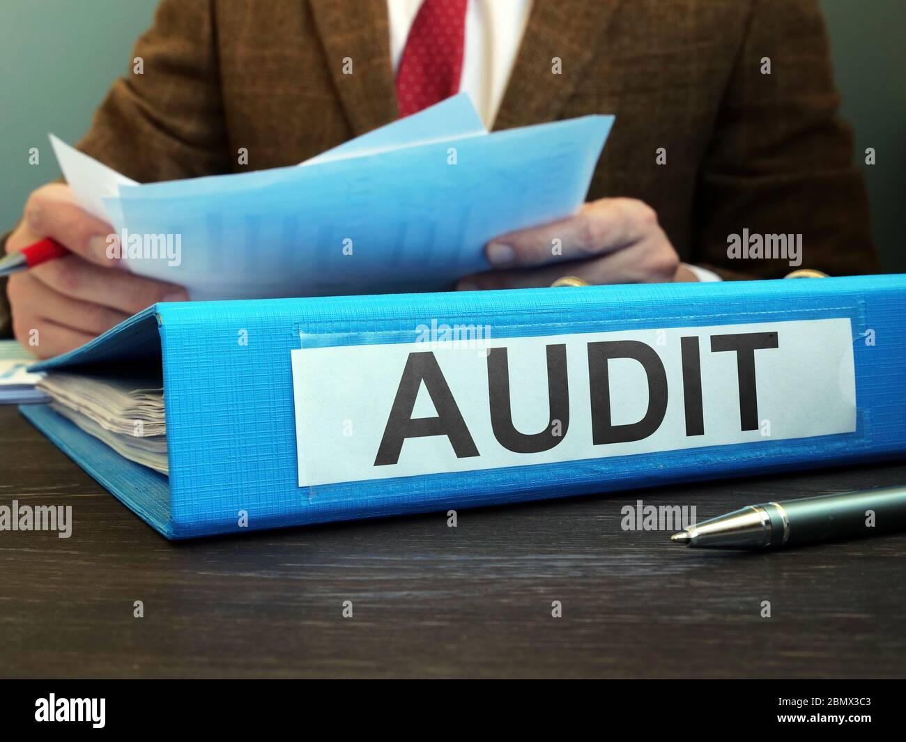 Documentation auditor hi-res stock photography and images - Alamy