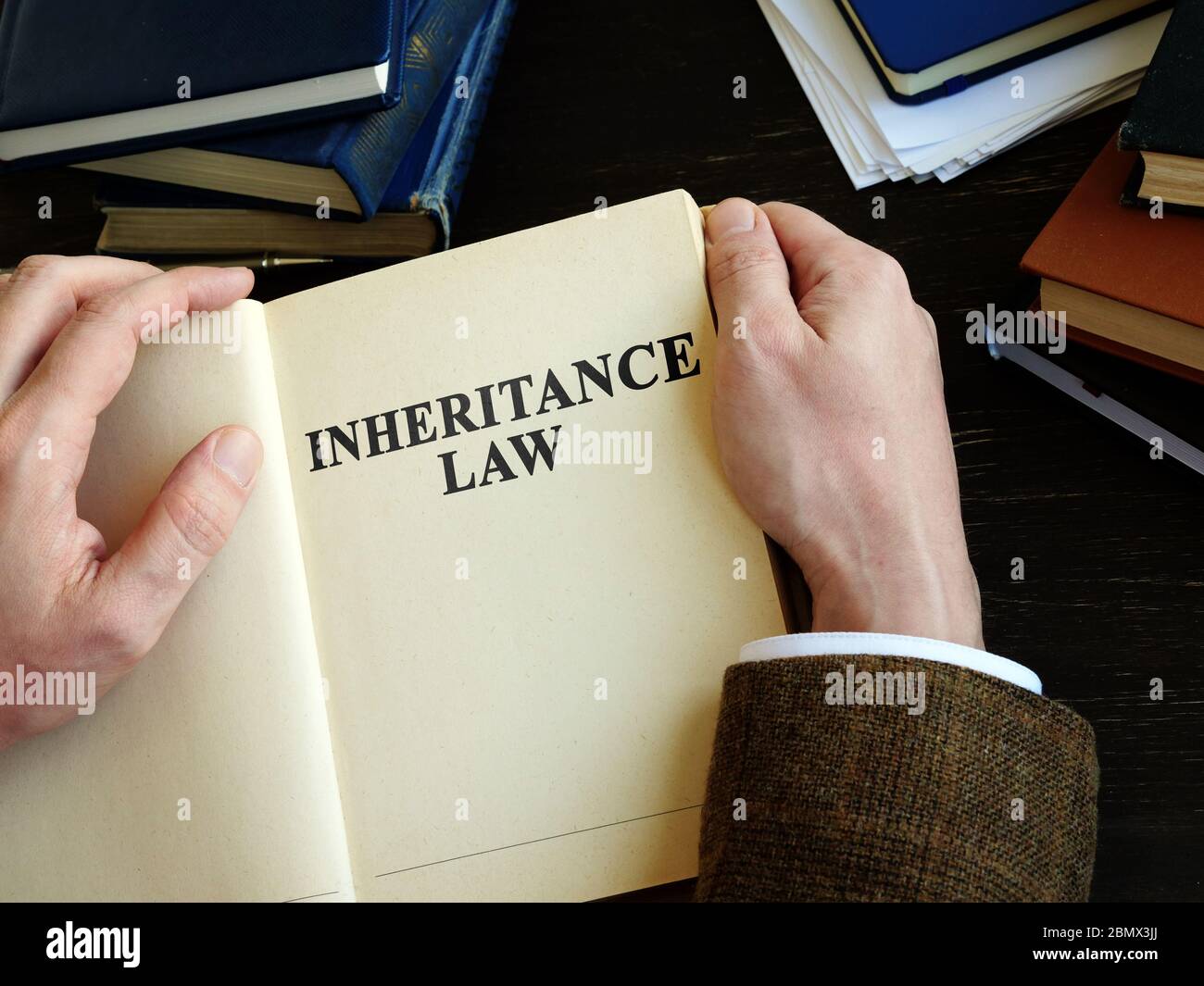 Wills and inheritance hi-res stock photography and images - Alamy