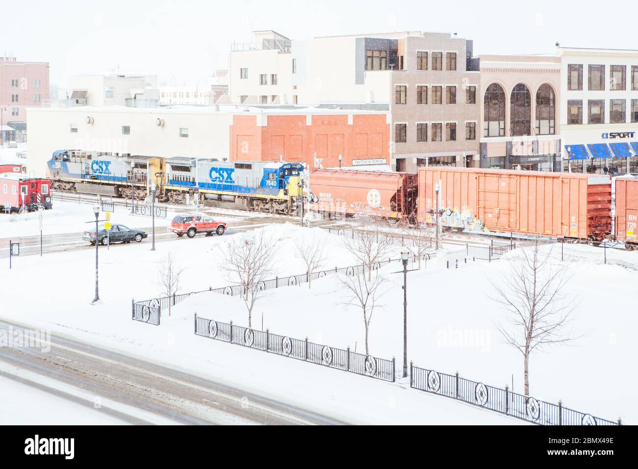 Fargo north dakota broadway hi-res stock photography and images - Alamy