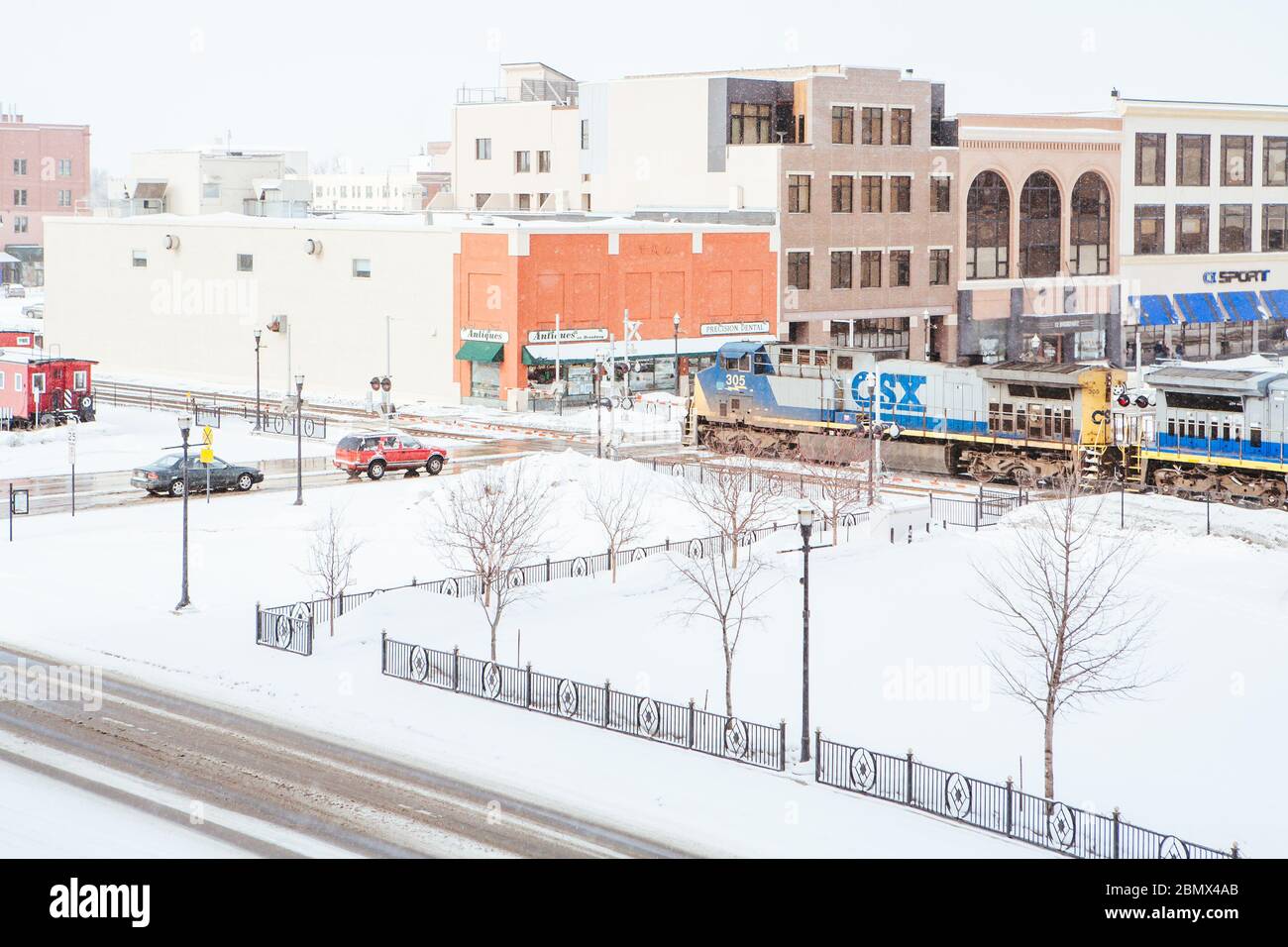 Fargo north dakota broadway hi-res stock photography and images - Alamy
