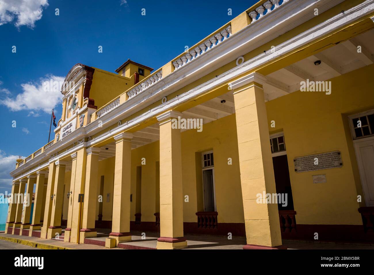 Cuban house colonial architecture hi-res stock photography and images ...