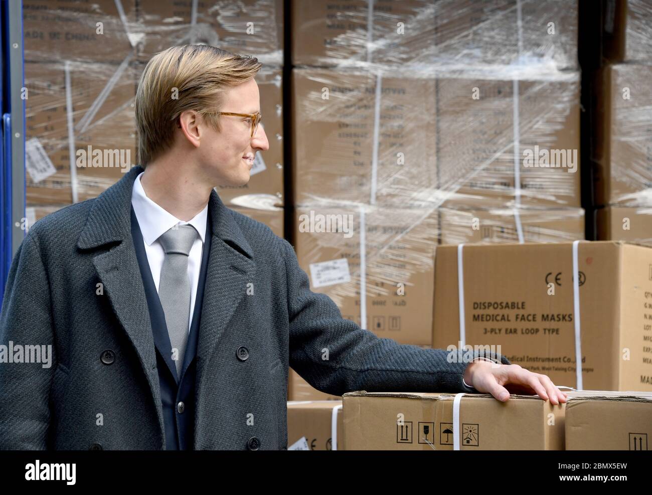 Fielmann ag hi-res stock photography and images - Alamy