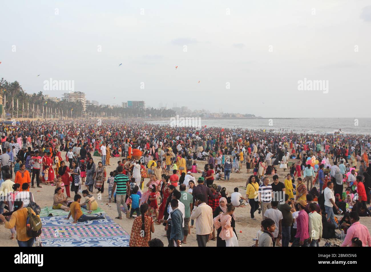 The Crowded Juhu Beach in Mumbai, Maharashtra, India Stock Photo - Alamy
