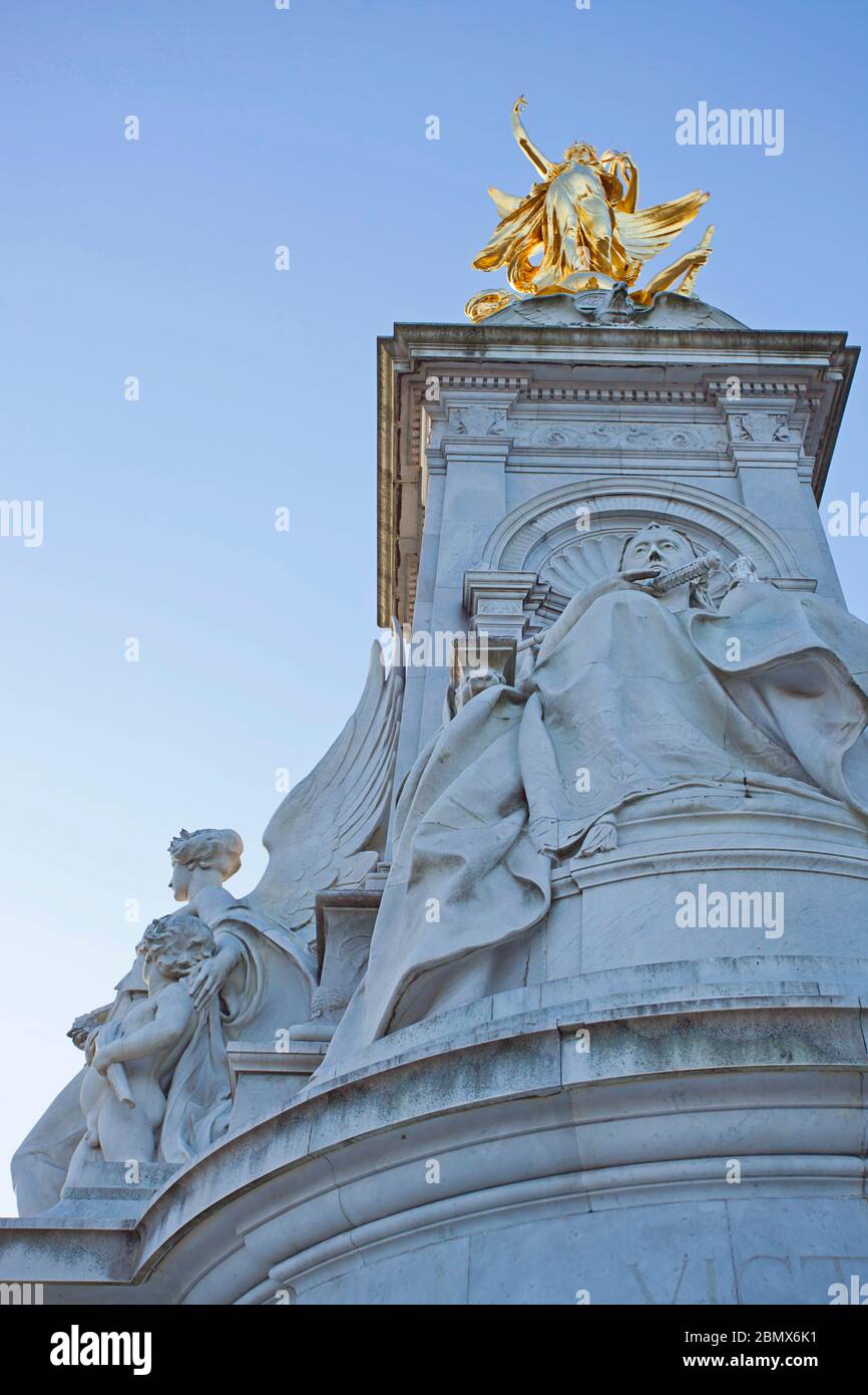 The gilded bronze 'Winged Victory' sculpture atop the Victoria Memorial ...