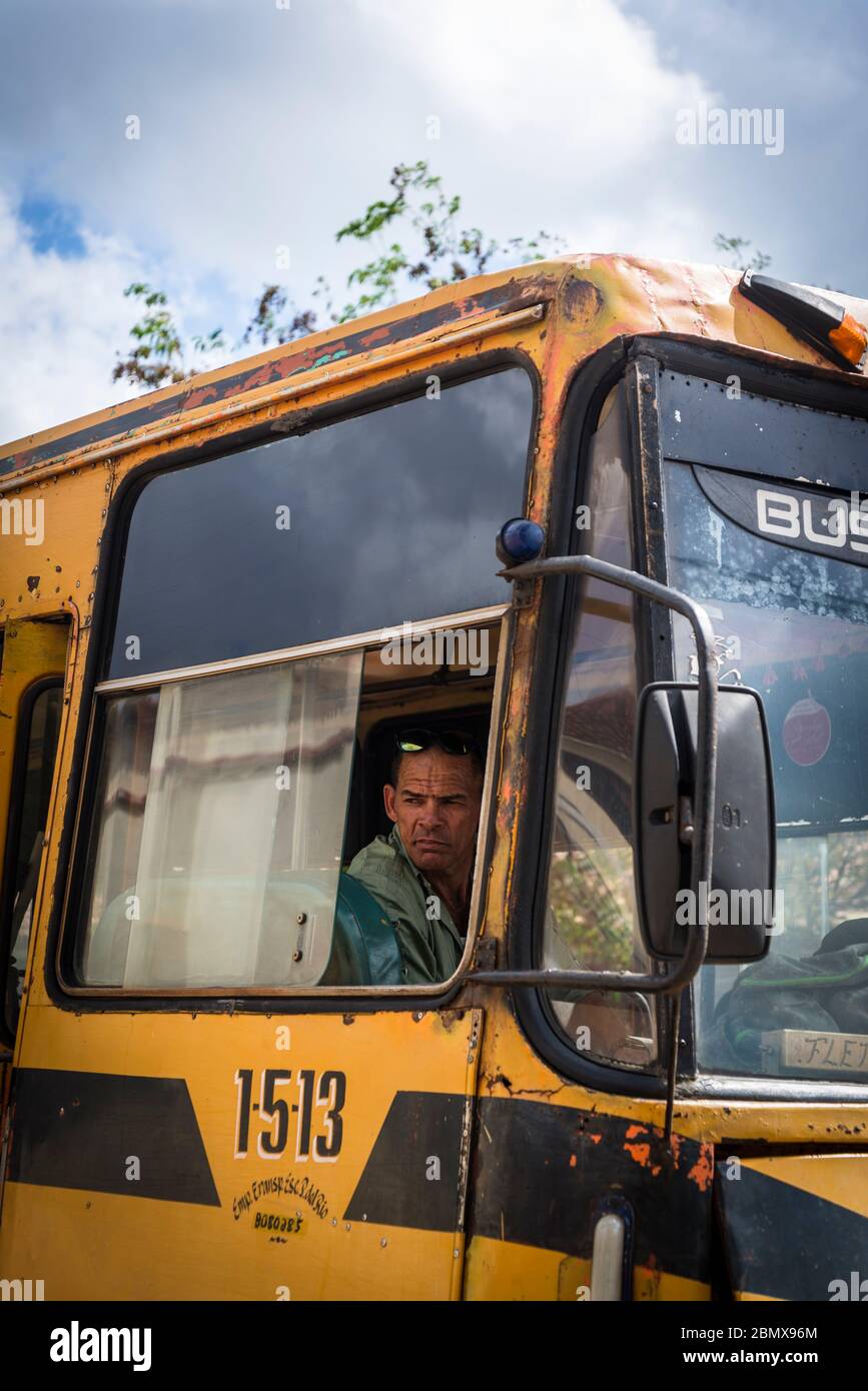 Cuban bus hi-res stock photography and images - Alamy