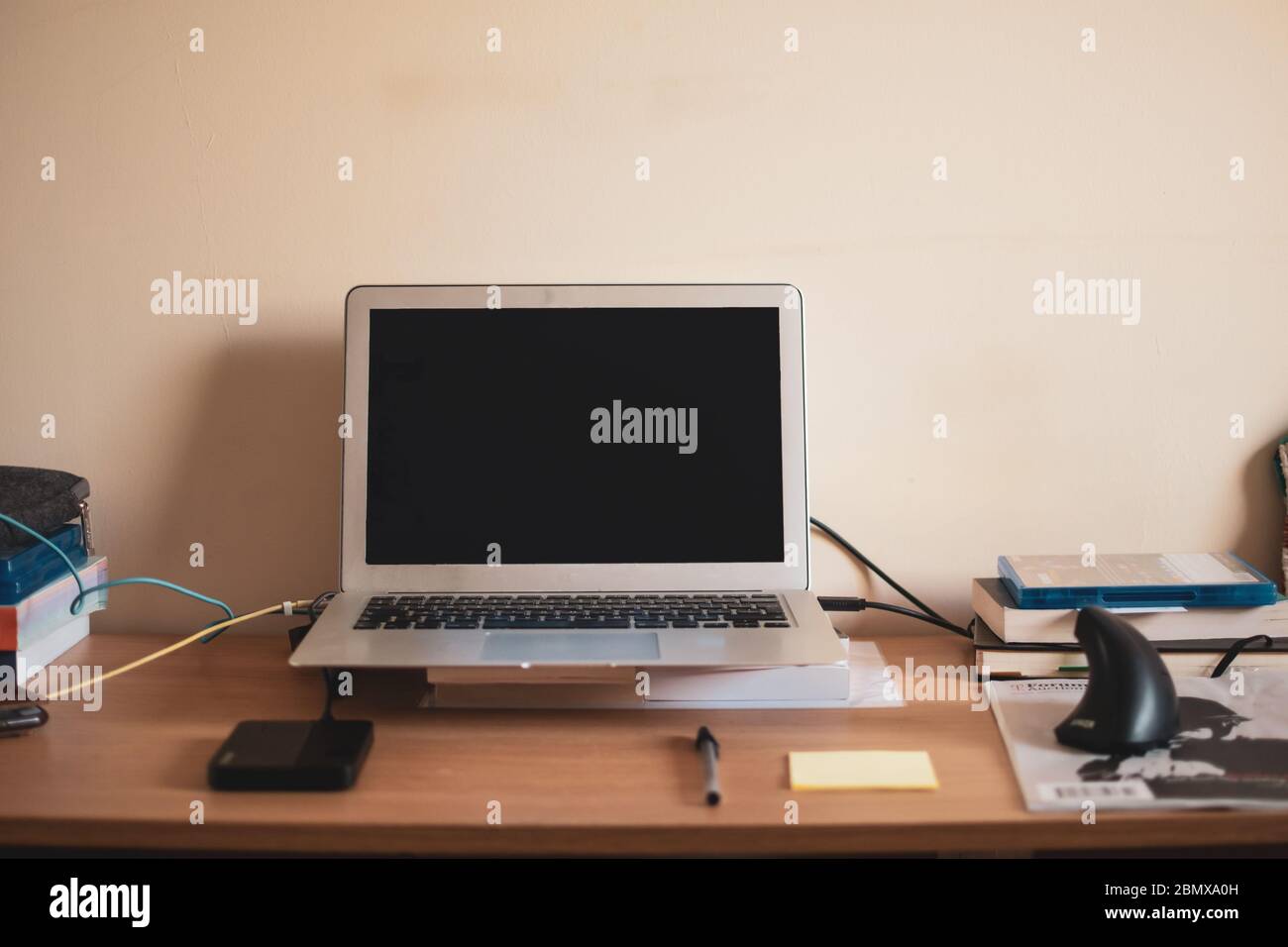 Unconventional home office desk set up for working from home. The ...