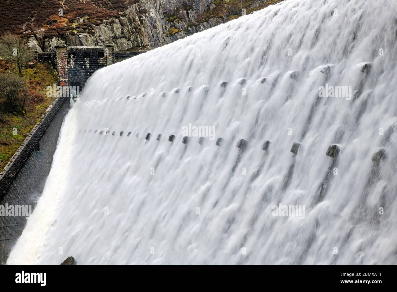 Caban Coch Dam in the Elan Valley Wales Stock Photo - Alamy