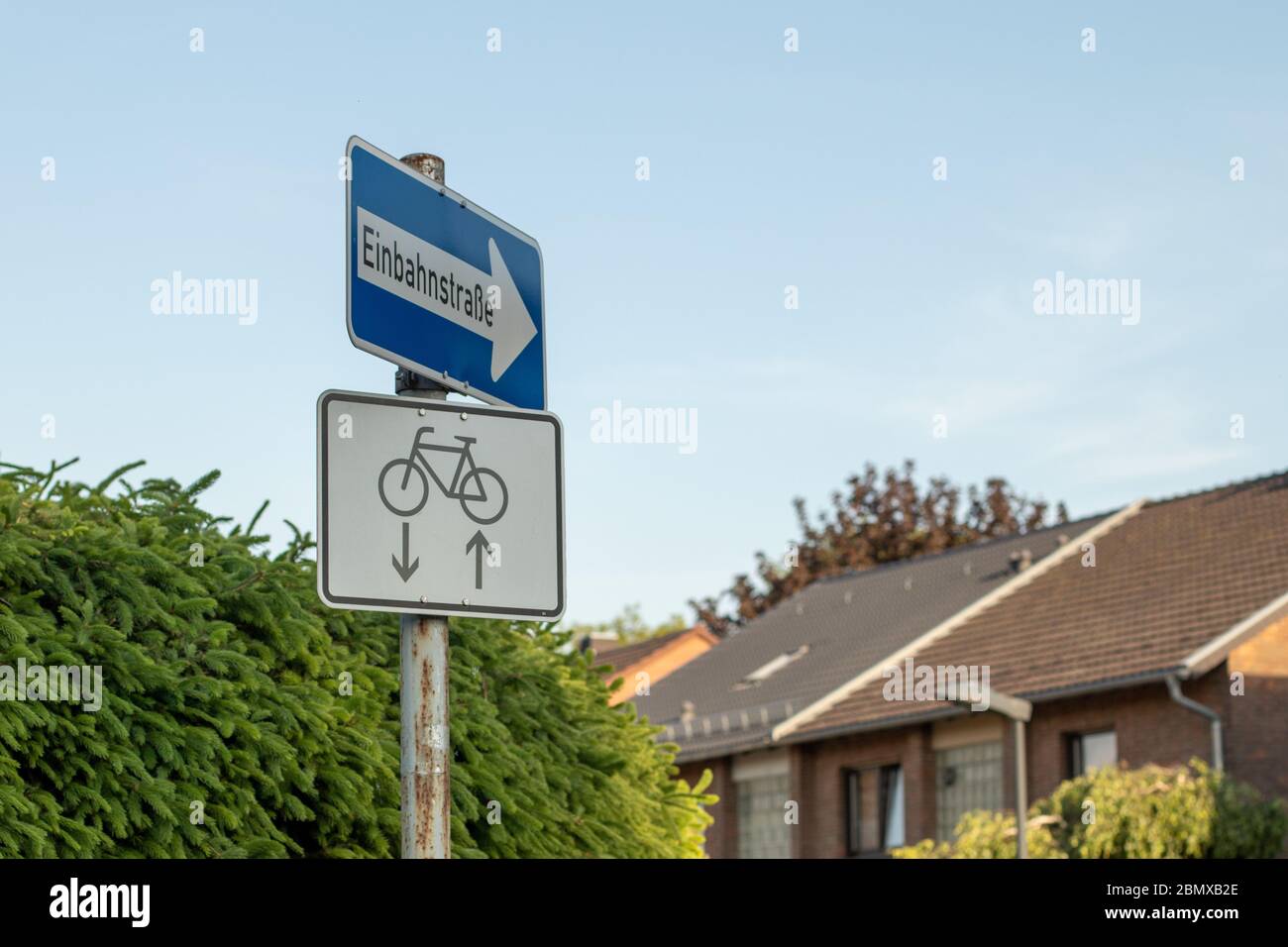 Germany traffic sign one way street, but cycling is allowed for both ...