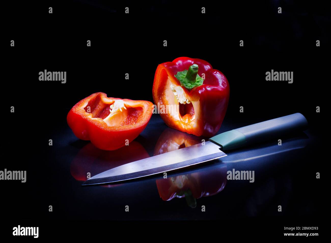 Red cuisine hi-res stock photography and images - Alamy
