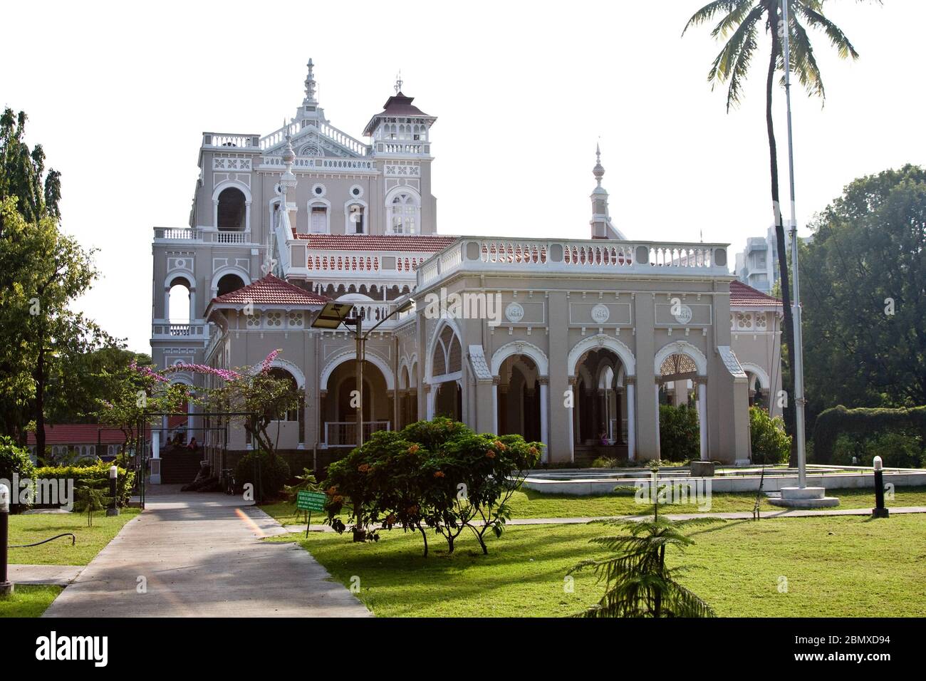 Aga khan palace pune hi-res stock photography and images - Alamy
