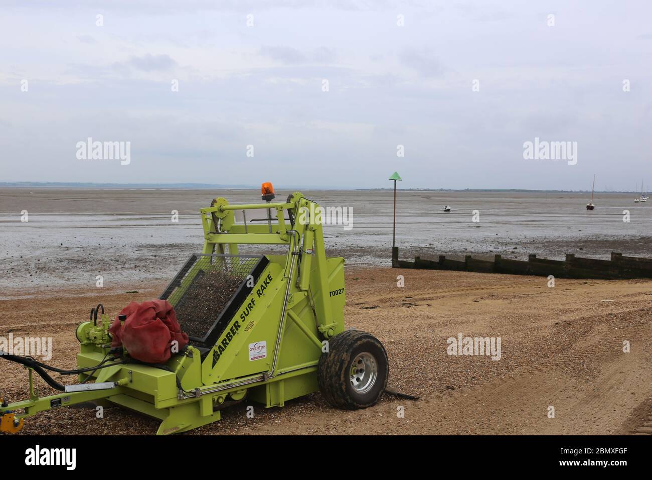 Surf rake hi-res stock photography and images - Alamy