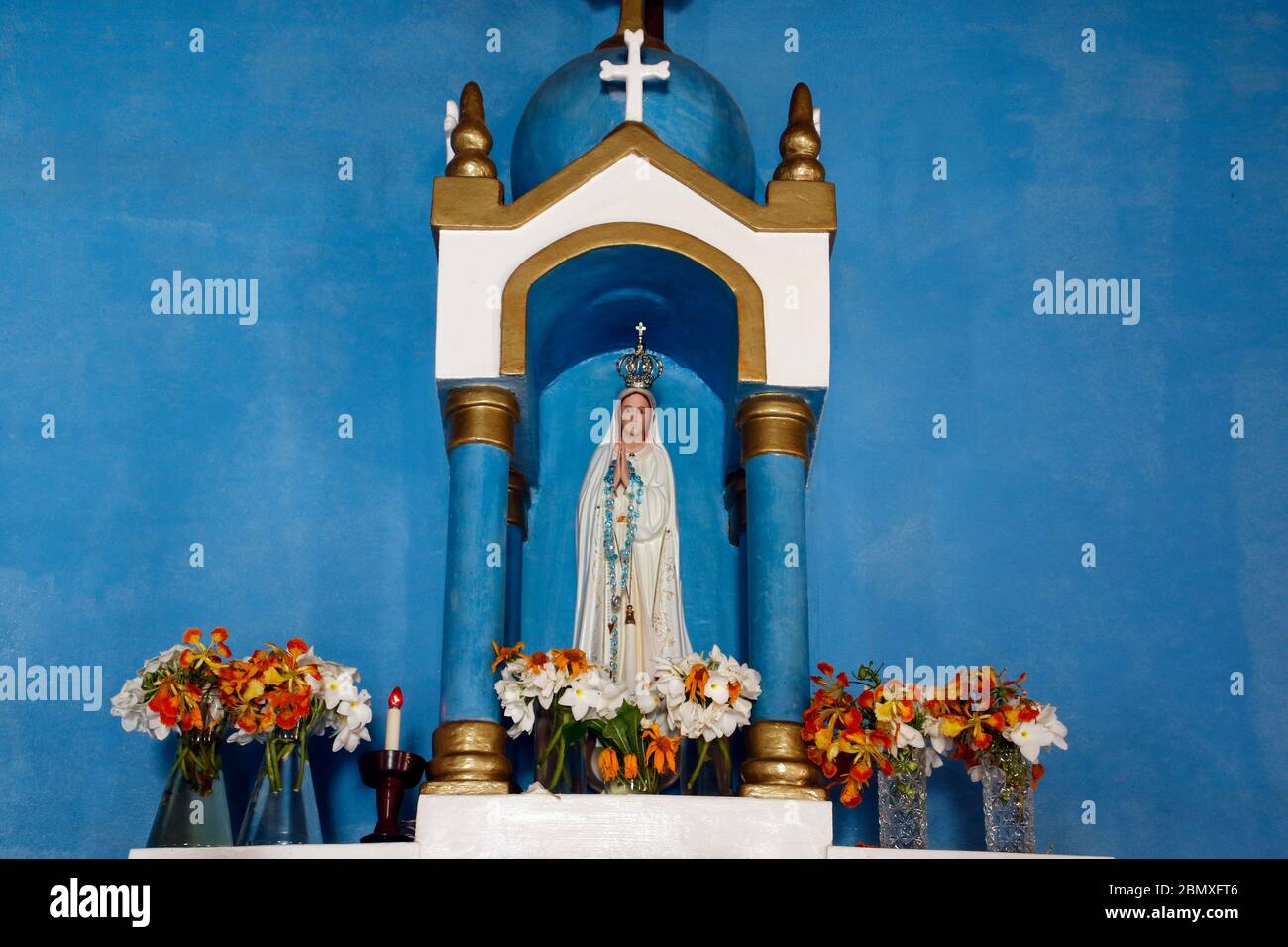 Statue of the image of Our Lady of Fatima, mother of God in the ...