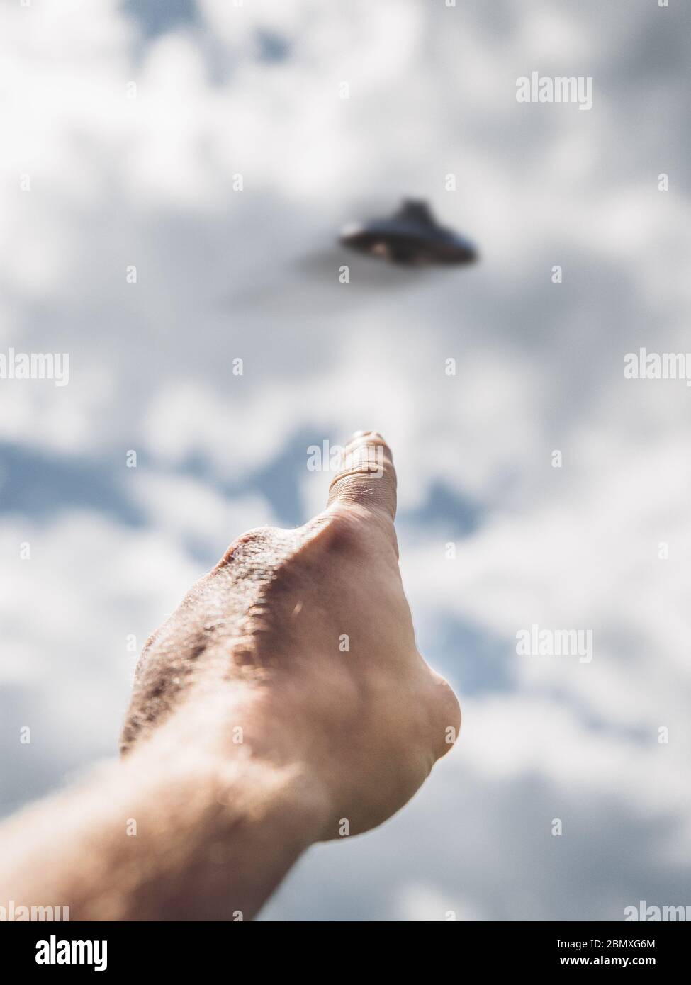 Ufo day hi-res stock photography and images - Alamy